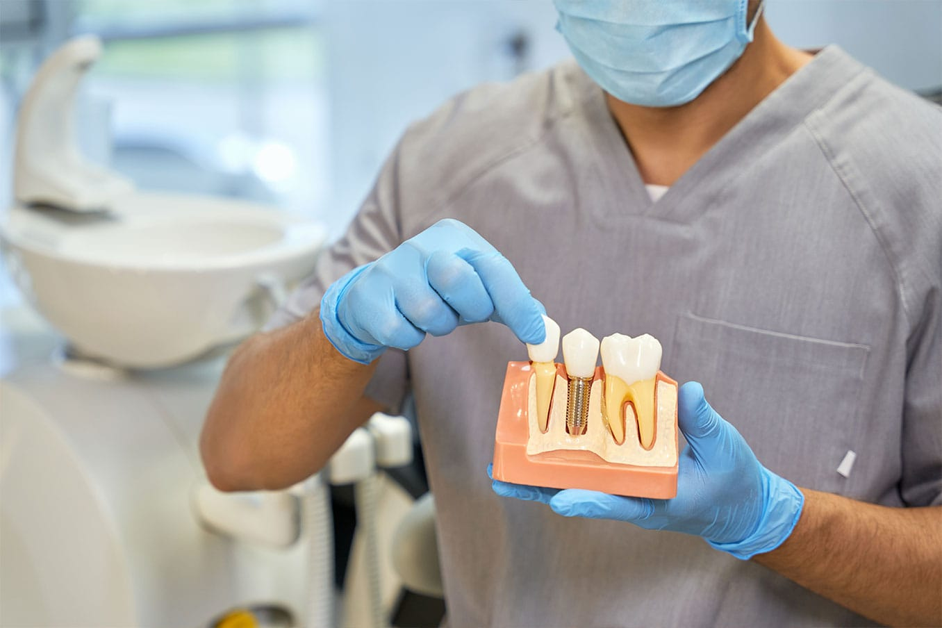 Implantes Dentales - Odontología Lamarthée
